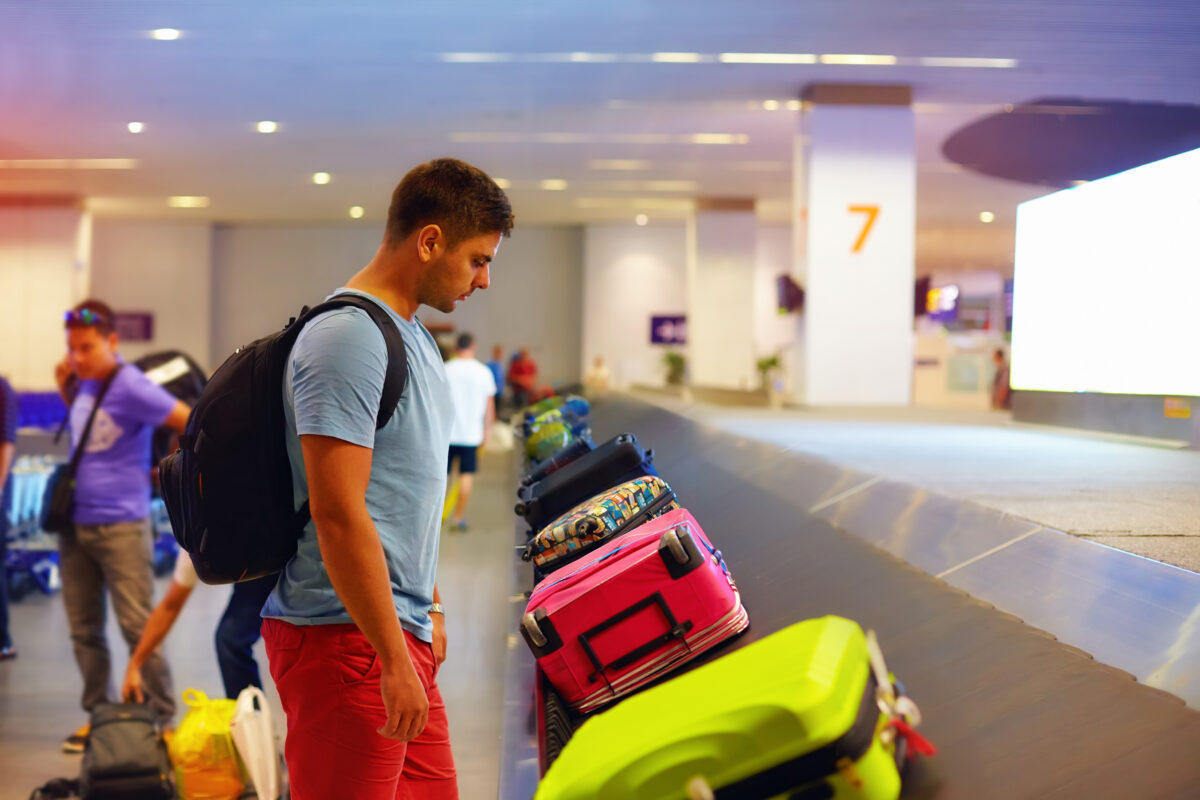 How to Collect Your Luggage Upon Arrival - Avada Business