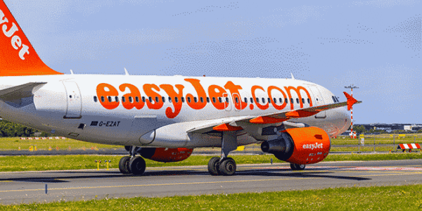 easy_jet - مطار براغ